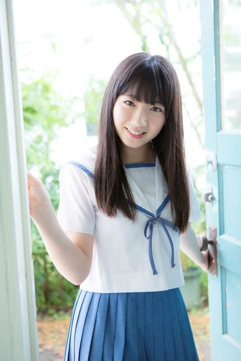 アイドルの隅から隅まで : 【美女】[キュート]AKB・高橋希良ちゃんの水着＆JK制服グラビア！
