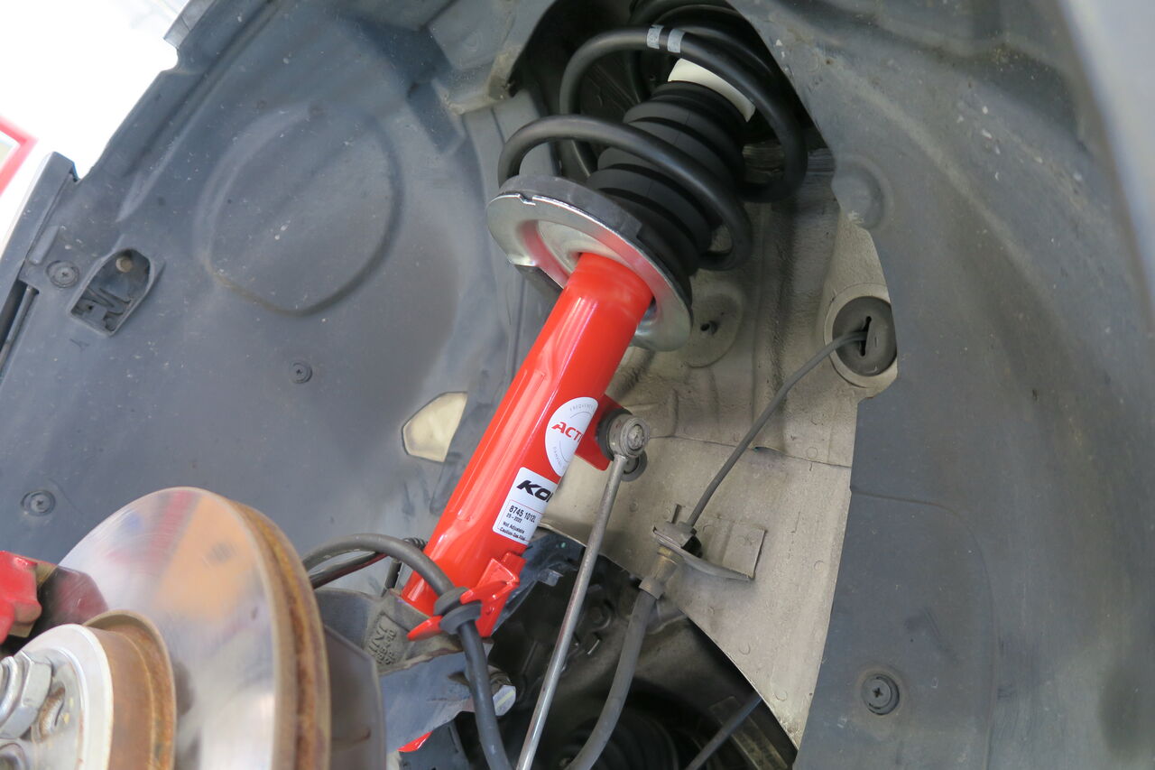 イシカワエンジニアリング スタッフブログ:MINI R53 Cooper S × KONI Active