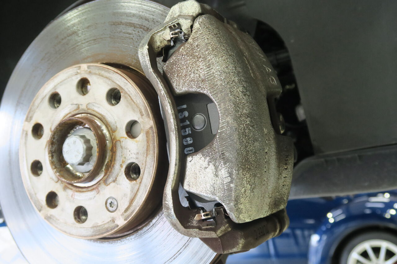 イシカワエンジニアリング スタッフブログ:VW GOLF8 Variant 1.5 eTSI R-Line × iSWEEP Brake ...