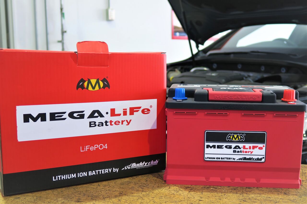 イシカワエンジニアリング スタッフブログ:VW GOLF7 R × MEGA Life Battery