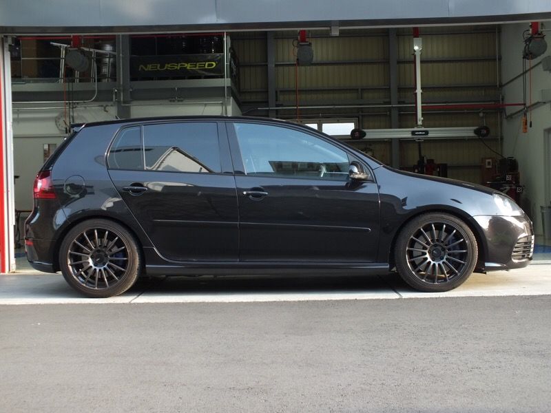 イシカワエンジニアリング スタッフブログ:GOLF5 R32 × NEUSPEED Sport Spring Kit + BILSTEIN B8