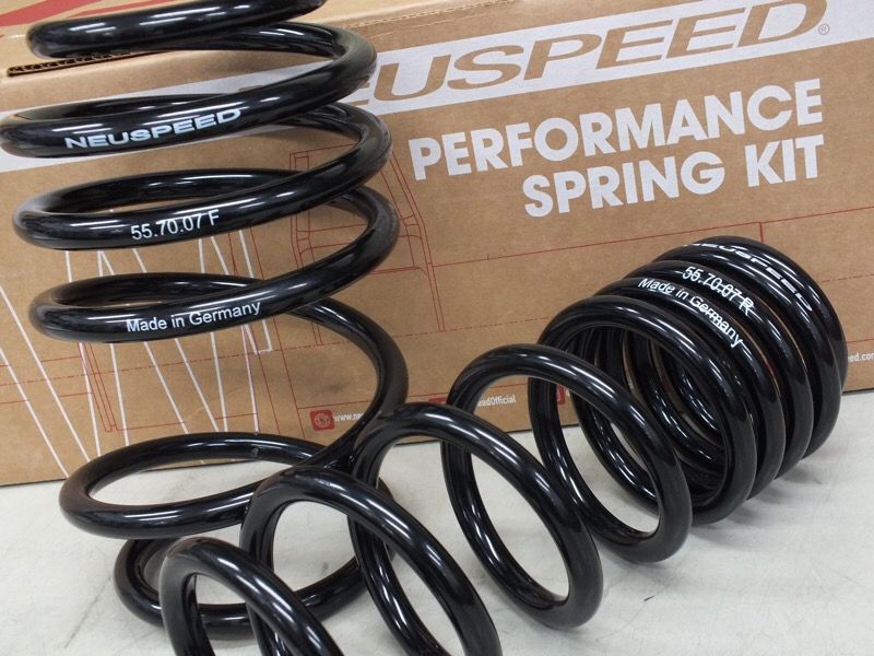 イシカワエンジニアリング スタッフブログ:GOLF7 GTI × NEUSPEED Sport Spring Kit