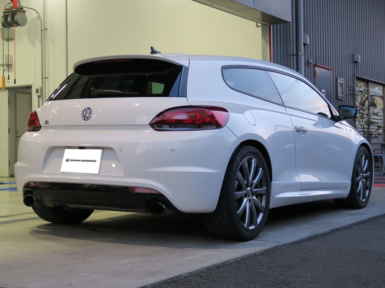 イシカワエンジニアリング スタッフブログ:VW SCIROCCO R × iSWEEP BRAKE PAD IS2000 + Eibach ...