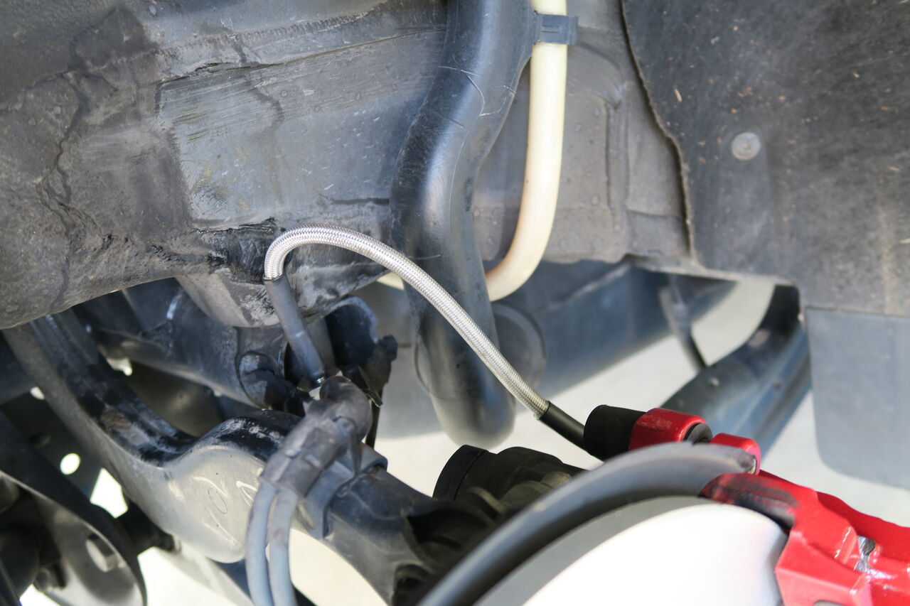 イシカワエンジニアリング スタッフブログ:VW GOLF7 GTI × NEUSPEED Brake Line + iSWEEP IS3000 ...