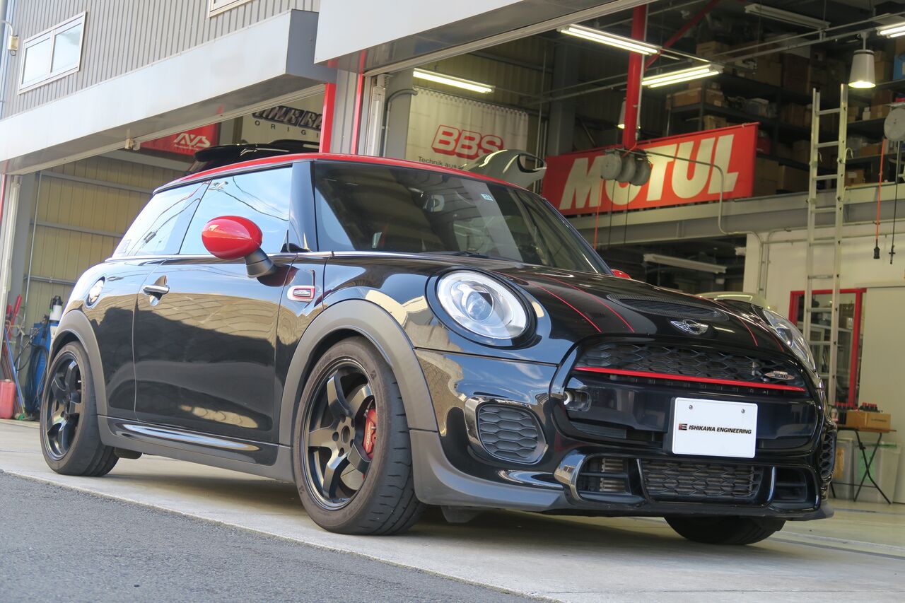 イシカワエンジニアリング スタッフブログ:MINI F56 JCW × MEGA-LiFe Battery