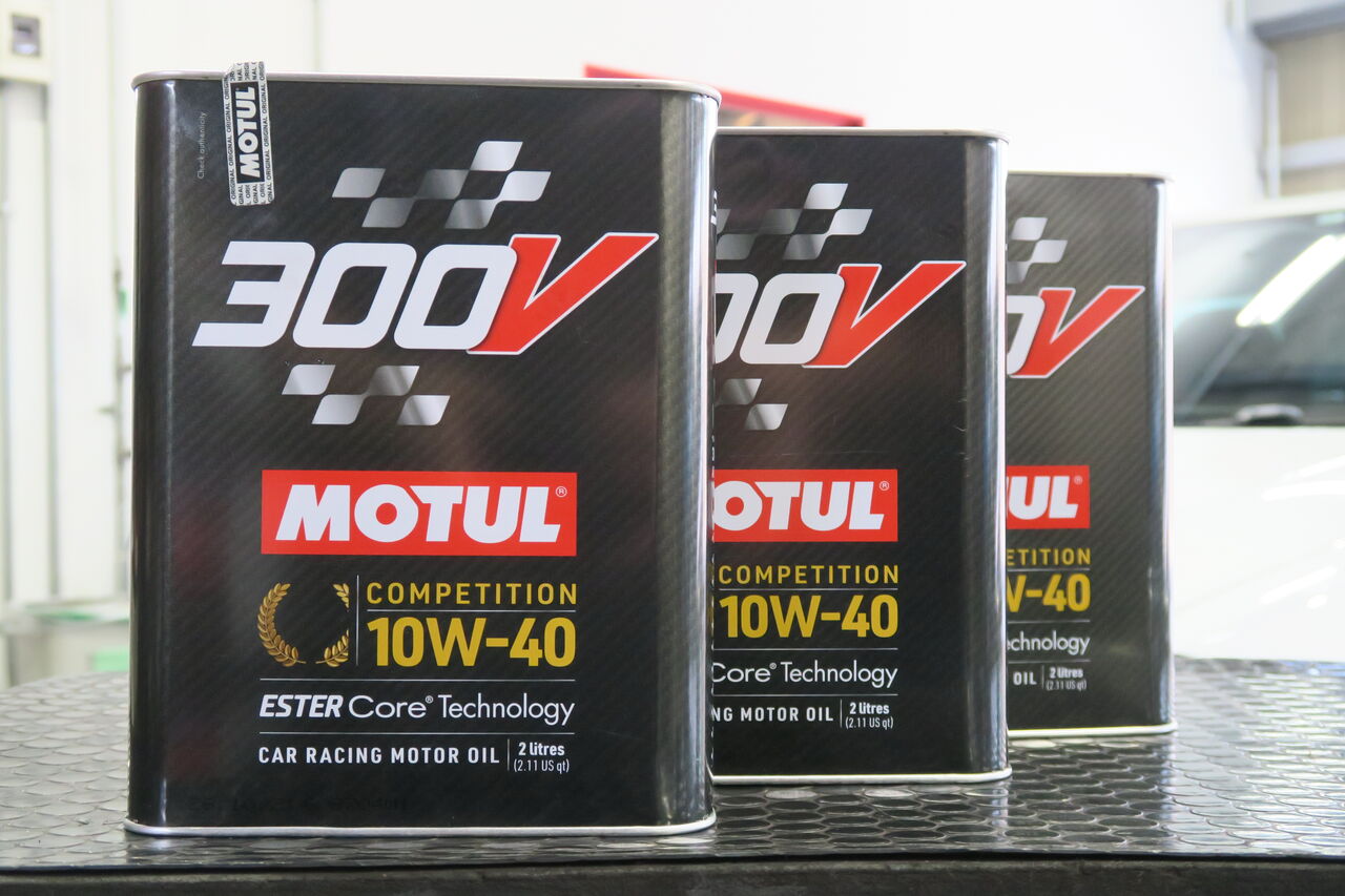 イシカワエンジニアリング スタッフブログ:VW GOLF7.5 R × 12ヵ月点検 + VARTA AGM Battery + MOTUL 300V