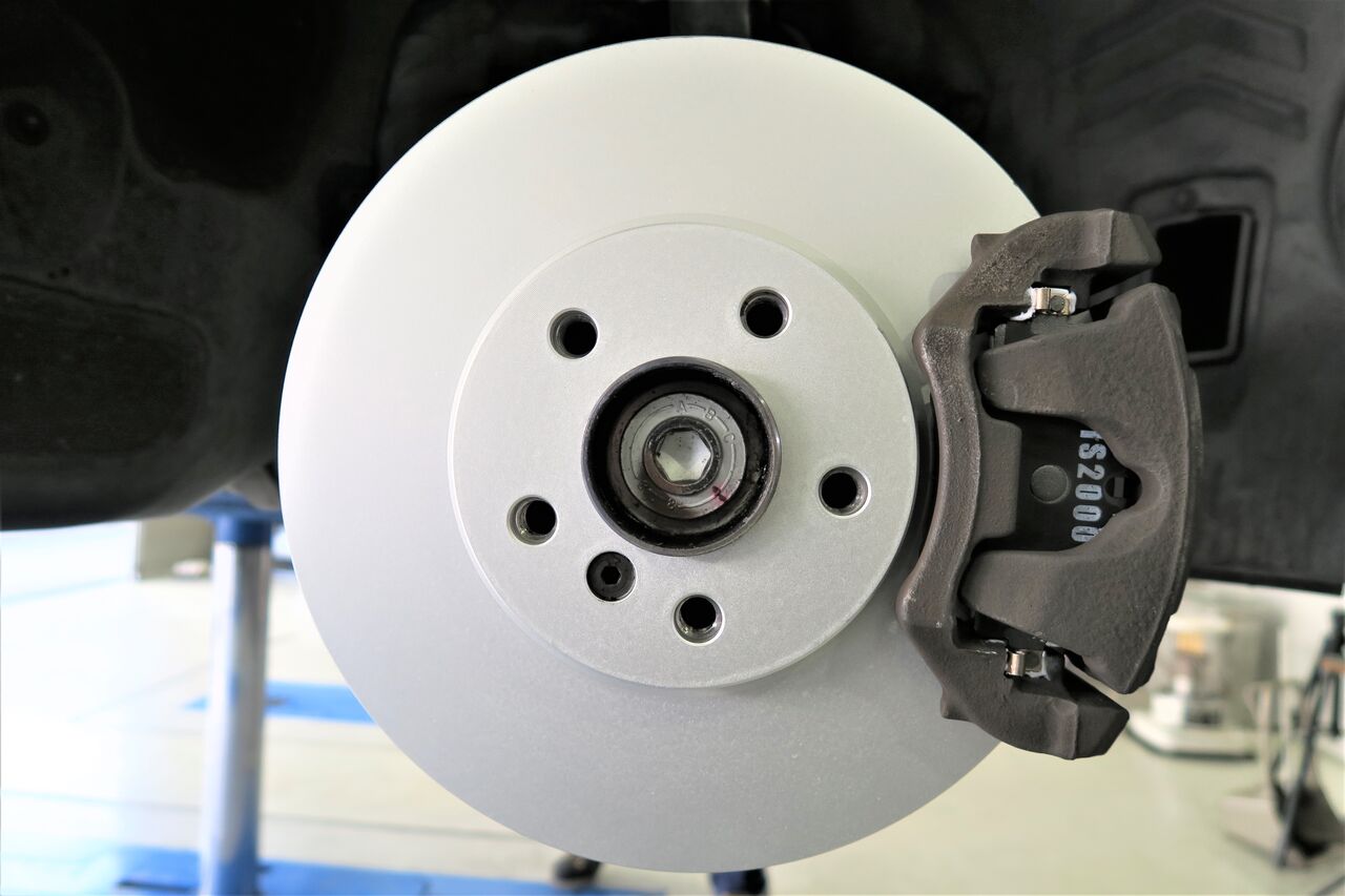 イシカワエンジニアリング スタッフブログ:MINI F54 Cooper S ALL4 × iSWEEP Brake Pad IS2000 ...