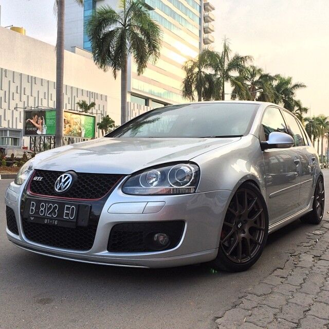 イシカワエンジニアリング スタッフブログ:iEパーツセレクション vol,3 ～NEUSPEED RSe12～