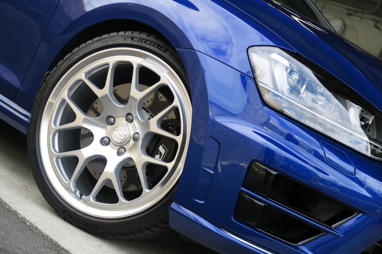 イシカワエンジニアリング スタッフブログ:VW GOLF7 Variant R × NEUSPEED RSe142