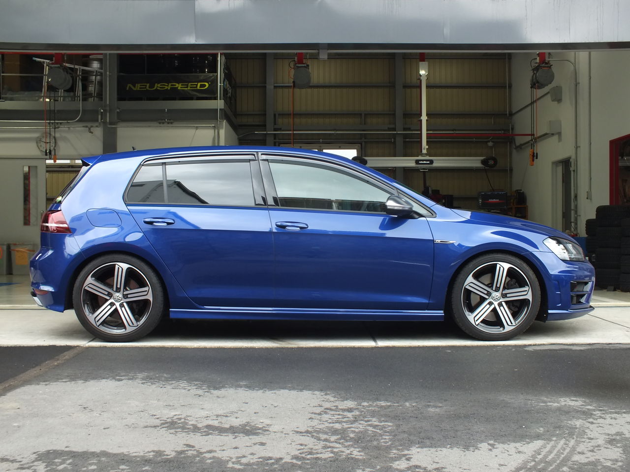 イシカワエンジニアリング スタッフブログ:GOLF7 R × NEUSPEED Sport Spring Kit & Power Module