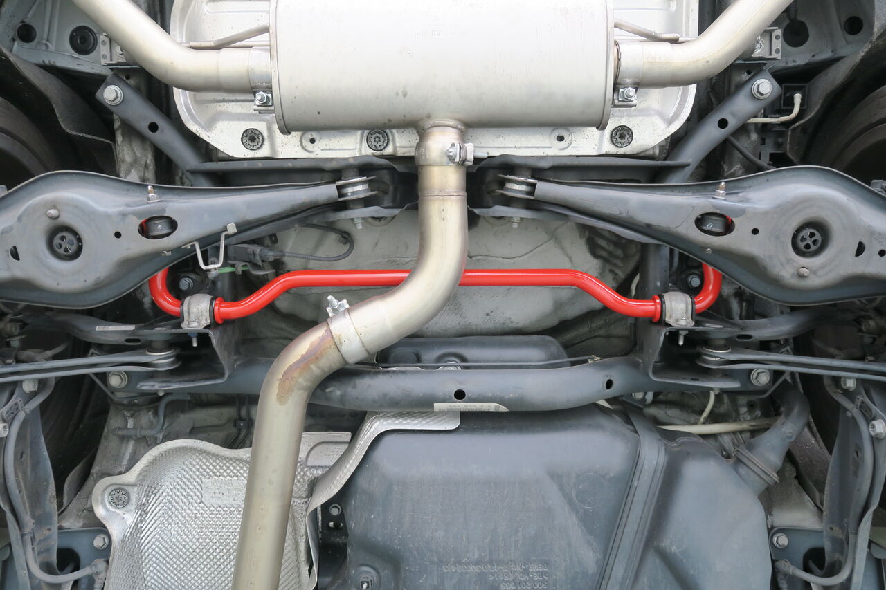 イシカワエンジニアリング スタッフブログ:VW GOLF7 GTI MT × NEUSPEED Front Upper Strut Tie ...
