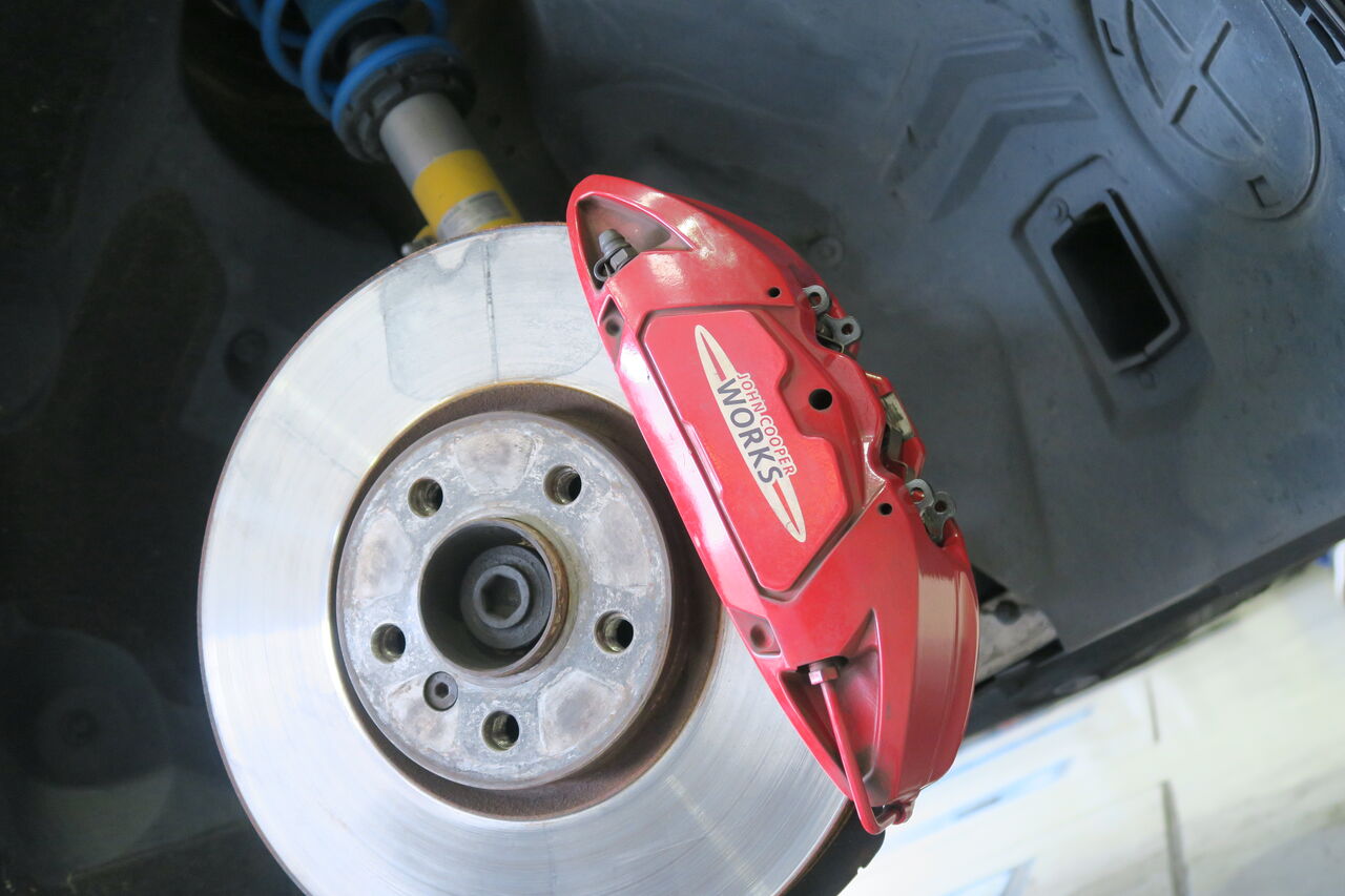 イシカワエンジニアリング スタッフブログ:MINI F54 JCW × iSWEEP Brake Pad IS2000/IS2500