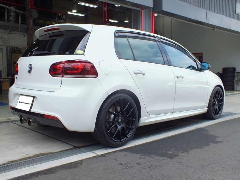イシカワエンジニアリング スタッフブログ:GOLF6 R × NEUSPEED RSe12 + MICHELIN PSS