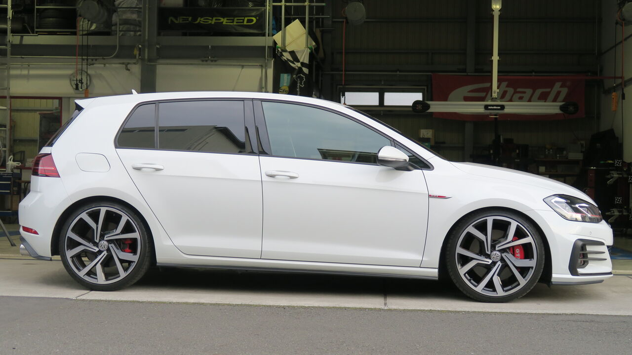 イシカワエンジニアリング スタッフブログ:VW GOLF7.5 GTI × NEUSPEED Sport Spring