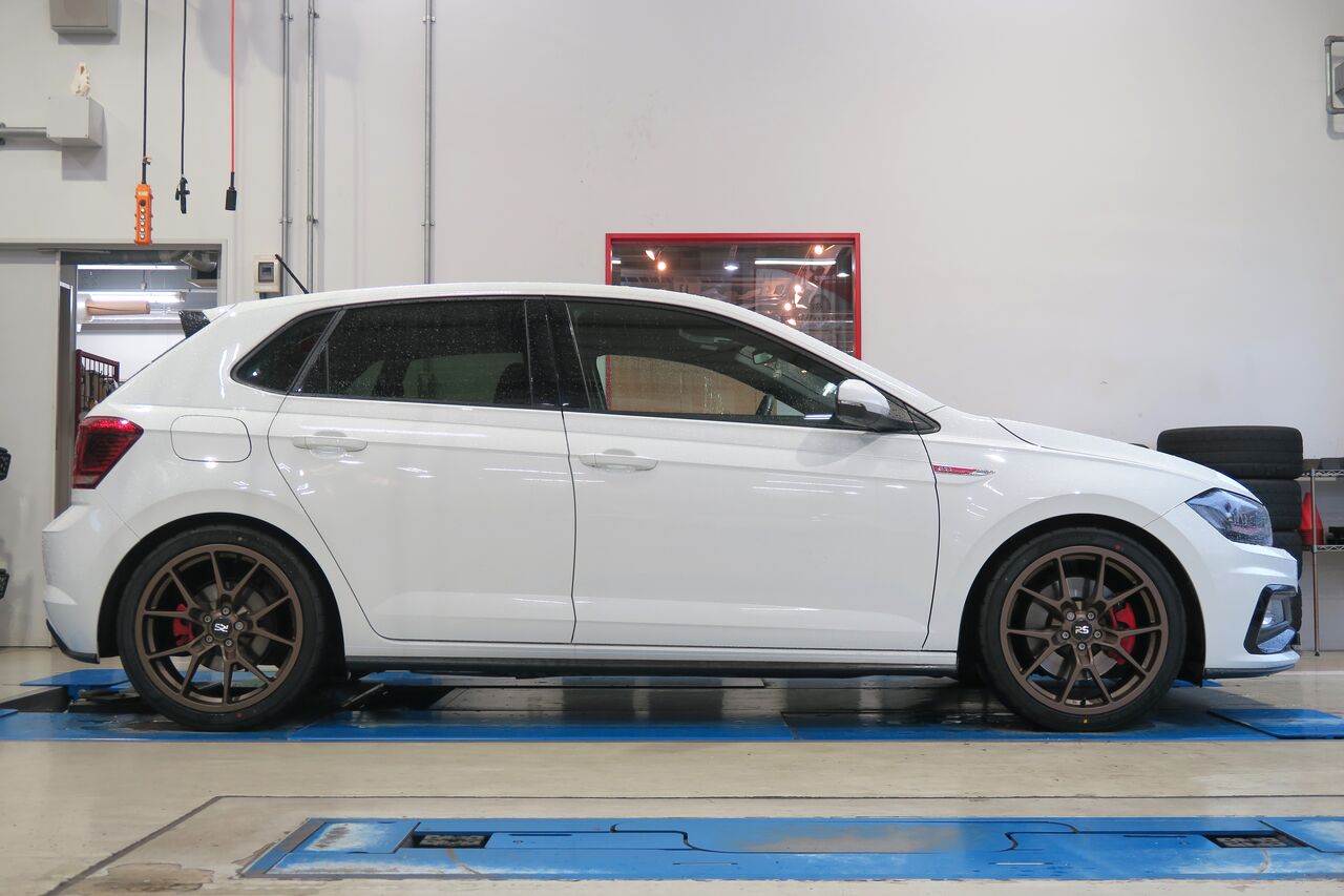 イシカワエンジニアリング スタッフブログ:VW POLO (AW) GTI × NEUSPEED RSe10 + iSWEEP Rear ...