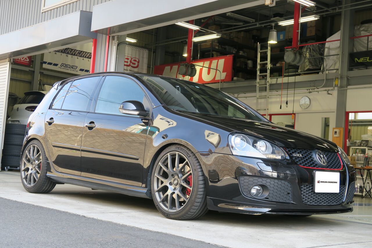 イシカワエンジニアリング スタッフブログ:GOLF5 GTI PIRELLI × MOTUL 300V CHRONO