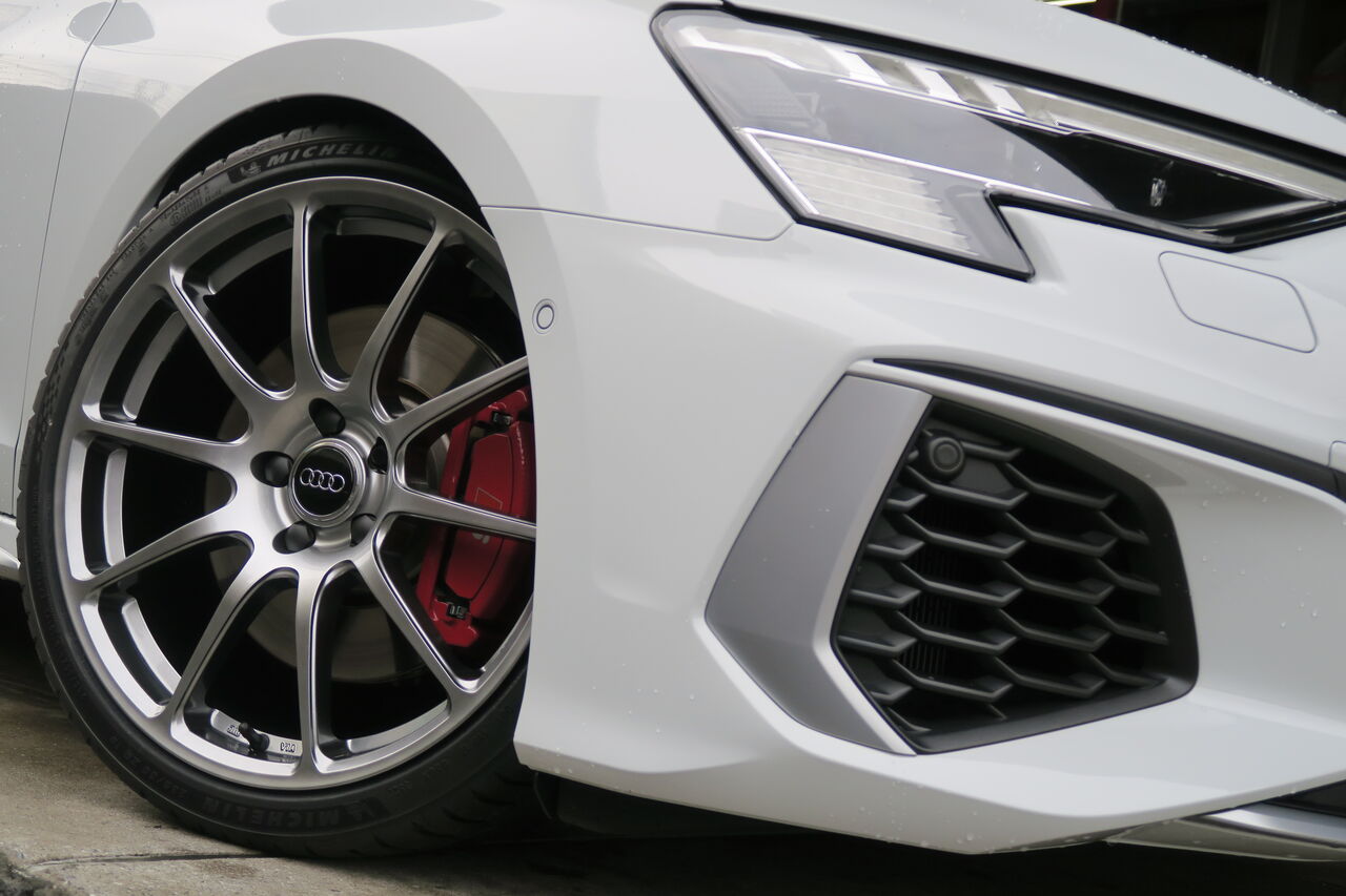 イシカワエンジニアリング スタッフブログ:AUDI S3 (8Y) Sedan 2.0 TFSI Quattro × NEUSPEED RSe102