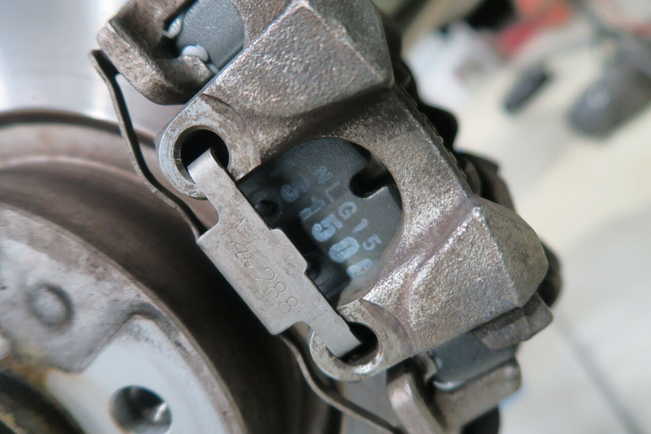 イシカワエンジニアリング スタッフブログ:MINI F54 Cooper D × iSWEEP Brake Pad IS1500