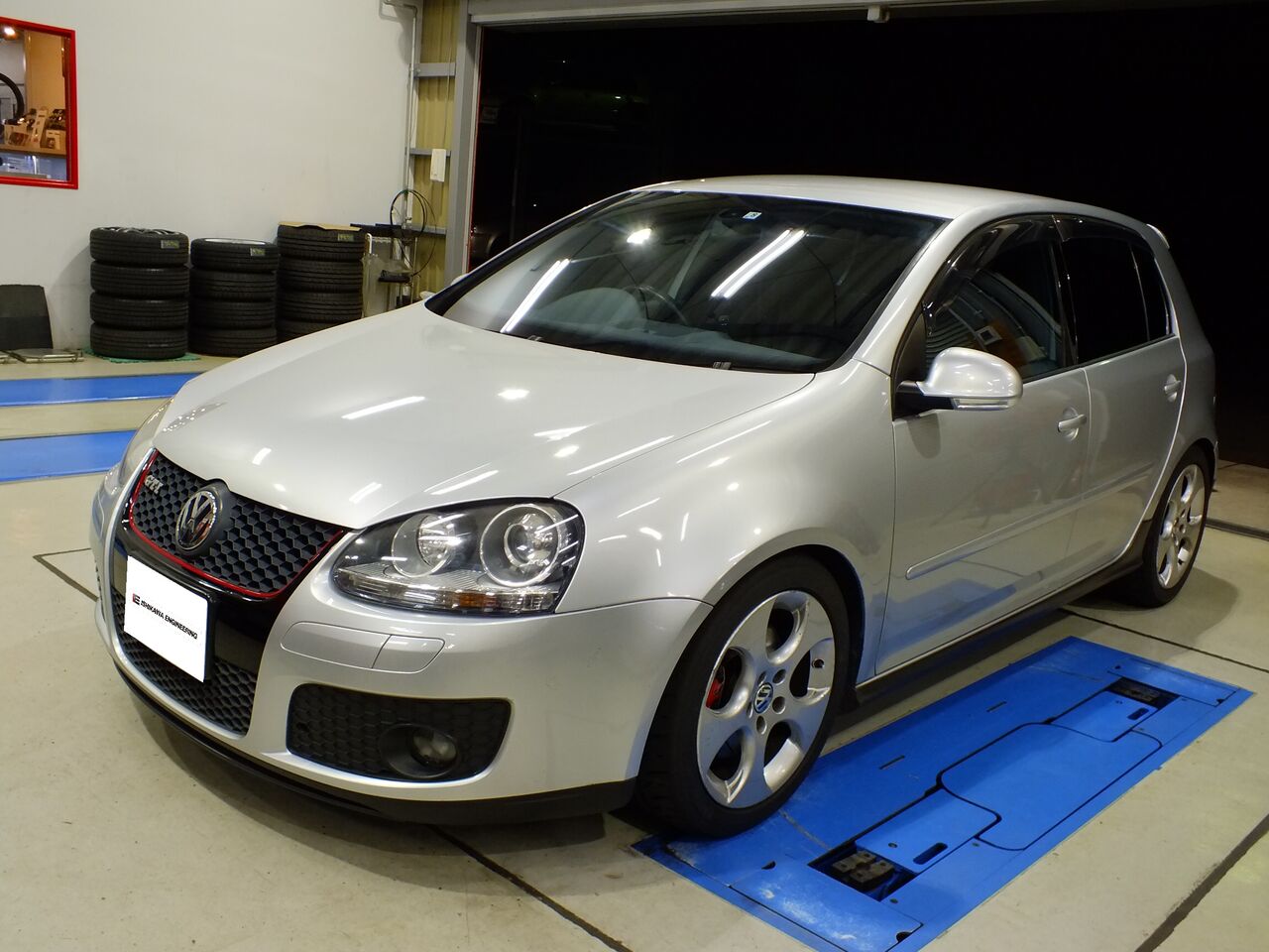 イシカワエンジニアリング スタッフブログ:VW GOLF5 GTI × MOTUL 300V COMPETITION + Brembo ...