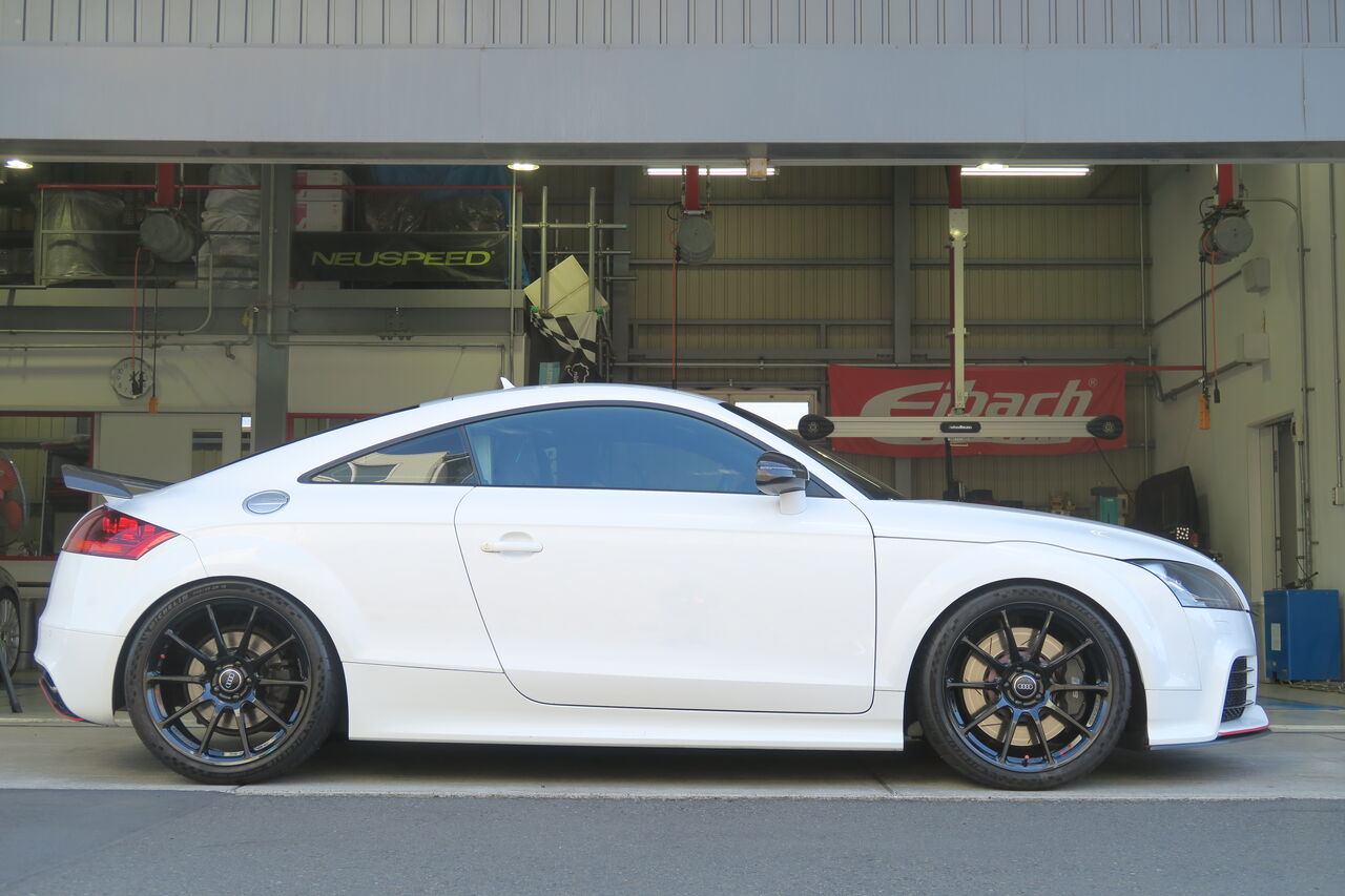 イシカワエンジニアリング スタッフブログ:AUDI TT (8J) TT RS Quattro × NEUSPEED RSe102