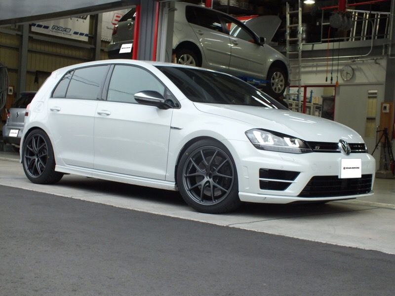 イシカワエンジニアリング スタッフブログ:GOLF7 R × BBS RI-A & POTENZA RE71-R