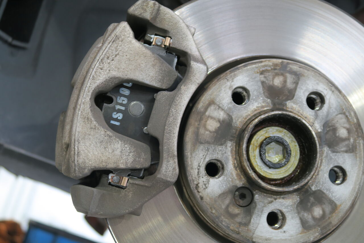 イシカワエンジニアリング スタッフブログ:MINI F54 Cooper S × iSWEEP Brake Pad IS1500