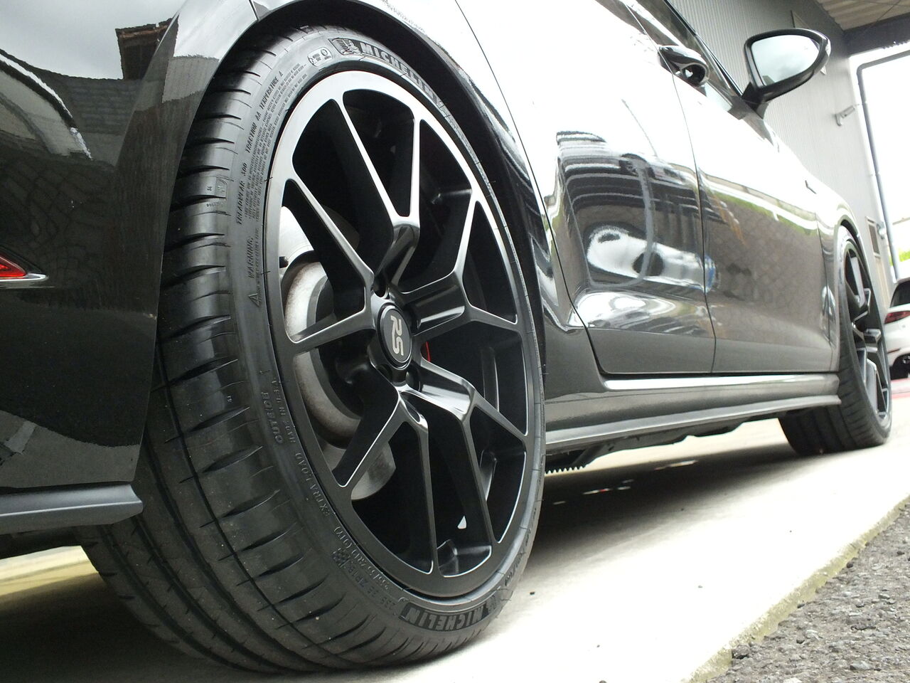 イシカワエンジニアリング スタッフブログ:VW GOLF7.5 GTI Performance × NEUSPEED RSe10 ...