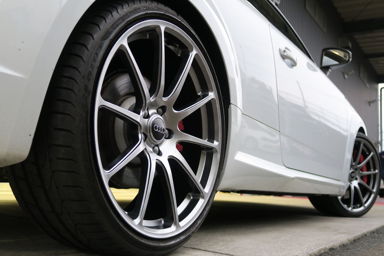 イシカワエンジニアリング スタッフブログ:TT 8S TTRS × NEUSPEED RSe102