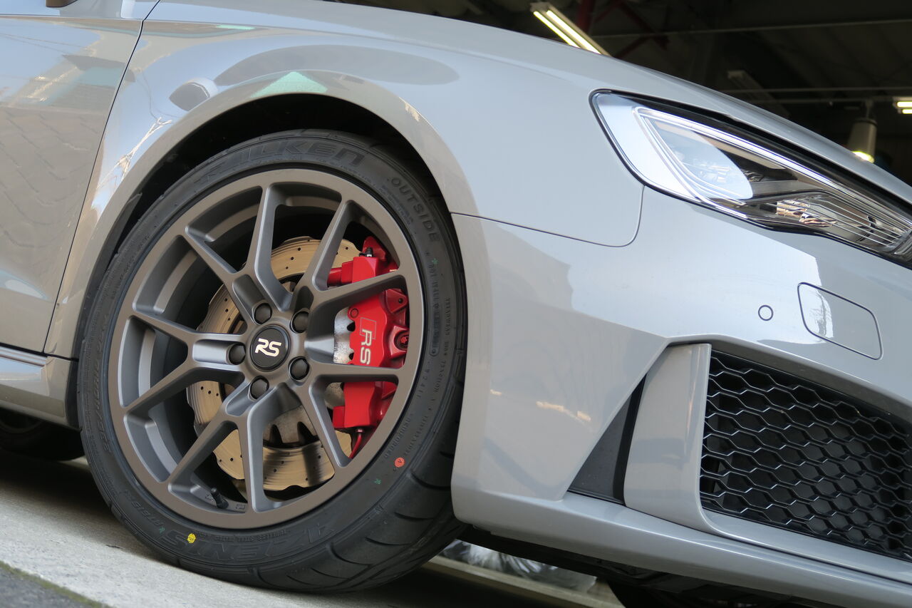 イシカワエンジニアリング スタッフブログ:AUDI RS3(8V) Sportback × NEUSPEED RSe10