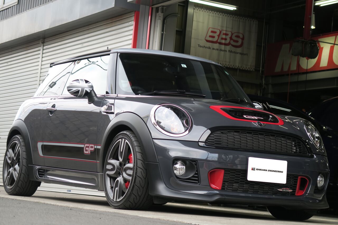 イシカワエンジニアリング スタッフブログ:MINI R56 JCW GP × MOTUL 300V ＆ 4輪アライメント調整