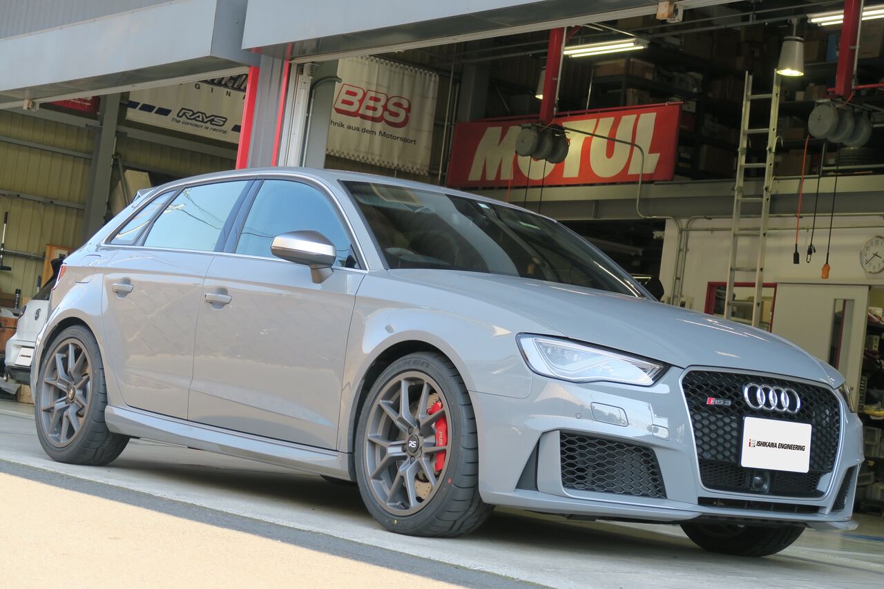 イシカワエンジニアリング スタッフブログ:AUDI RS3(8V) Sportback × NEUSPEED RSe10