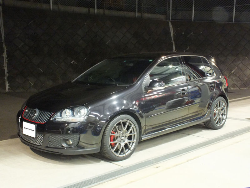 イシカワエンジニアリング スタッフブログ:GOLF5 GTI × NEUSPEED RSe12 & PIRELLI