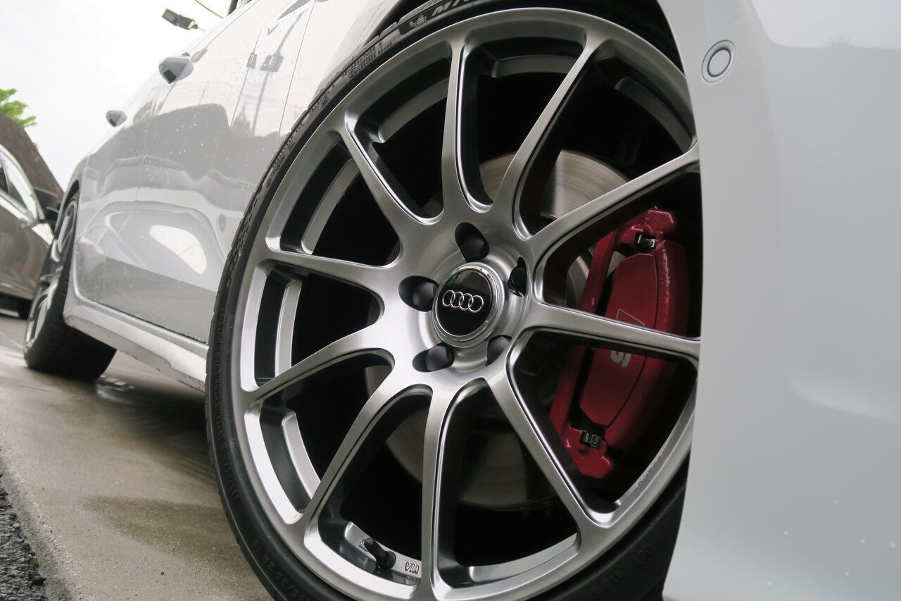 イシカワエンジニアリング スタッフブログ:AUDI S3 (8Y) Sedan 2.0 TFSI Quattro × NEUSPEED RSe102