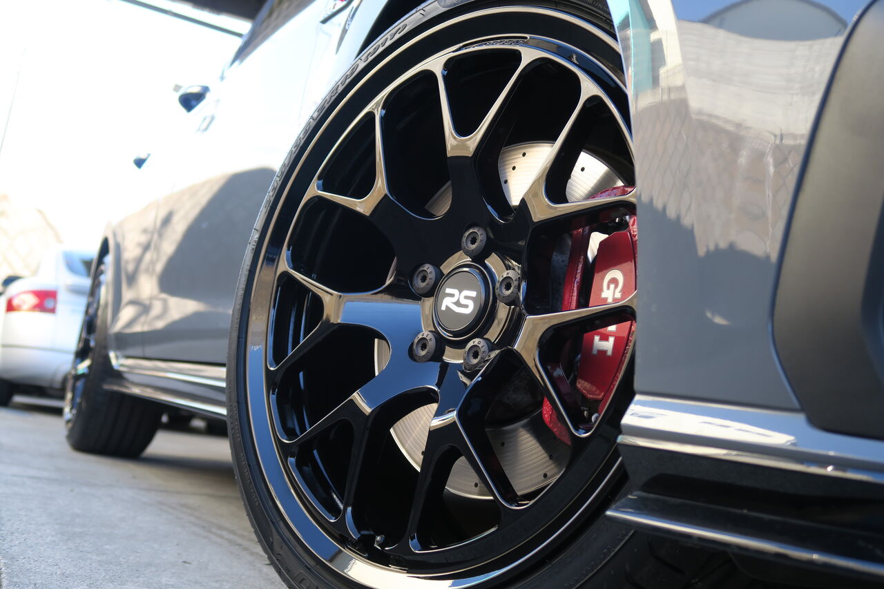 イシカワエンジニアリング スタッフブログ:VW GOLF7.5 GTI TCR × NEUSPEED RSe142