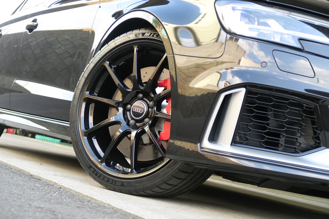 イシカワエンジニアリング スタッフブログ:AUDI RS3 (8V) Sedan × NEUSPEED RSe102 + Sport Spring