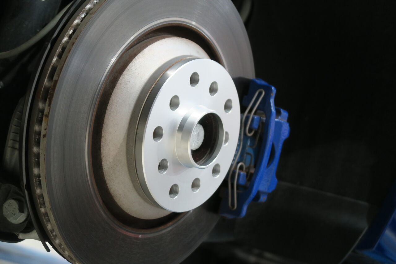 イシカワエンジニアリング スタッフブログ:VW GOLF8 R 20 Year × iSWEEP Upgrade Spring ...