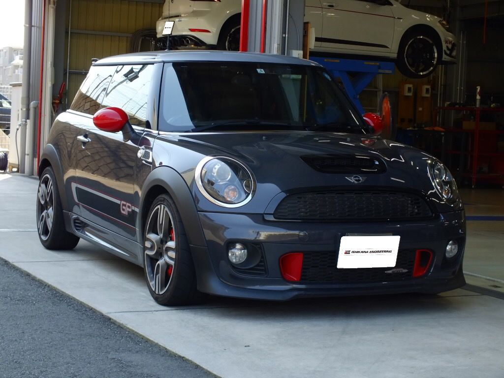 イシカワエンジニアリング スタッフブログ:MINI R56 GP × OHLINS 車高調整式サスペンション