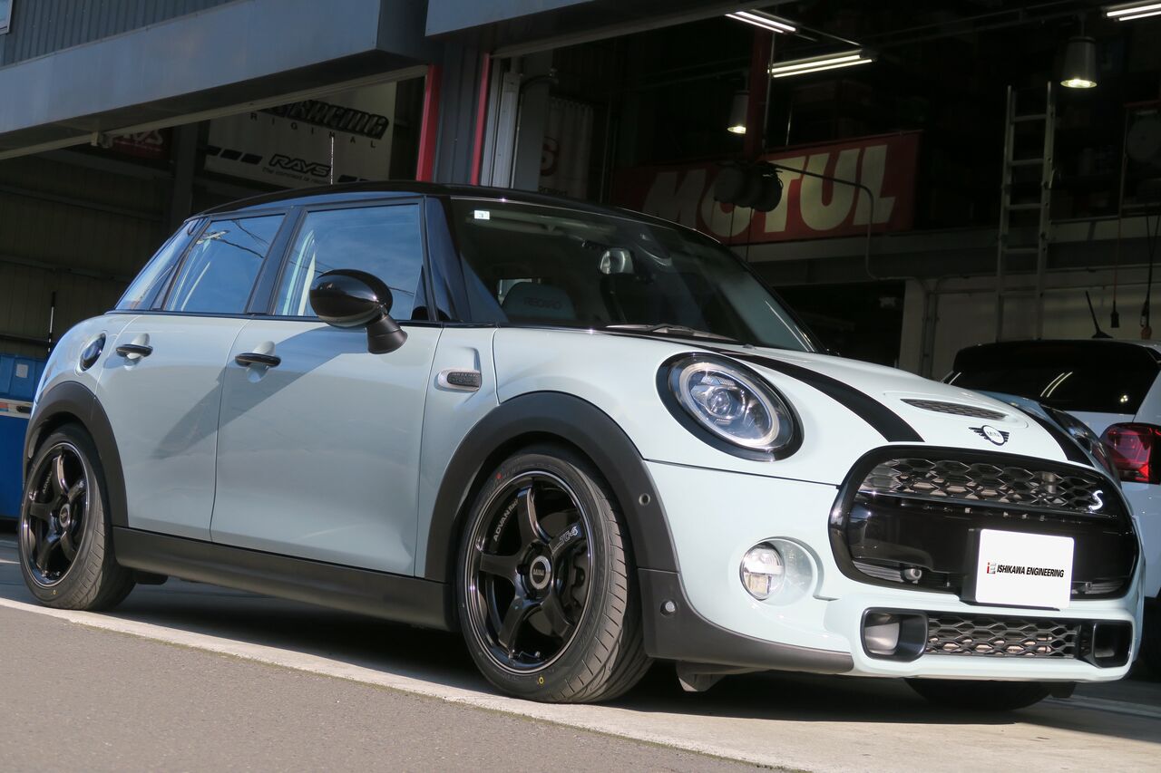イシカワエンジニアリング スタッフブログ:MINI F55 Cooper S × ADVAN TC-4