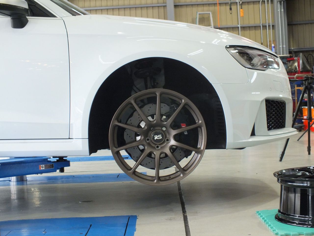 イシカワエンジニアリング スタッフブログ:RS3 × NEUSPEED RSe102 Test Fitthing