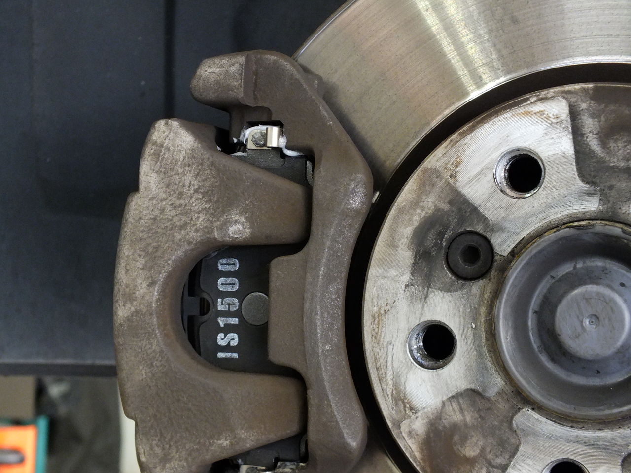 イシカワエンジニアリング スタッフブログ:MINI F54 Cooper × iSWEEP Brake Pad IS1500