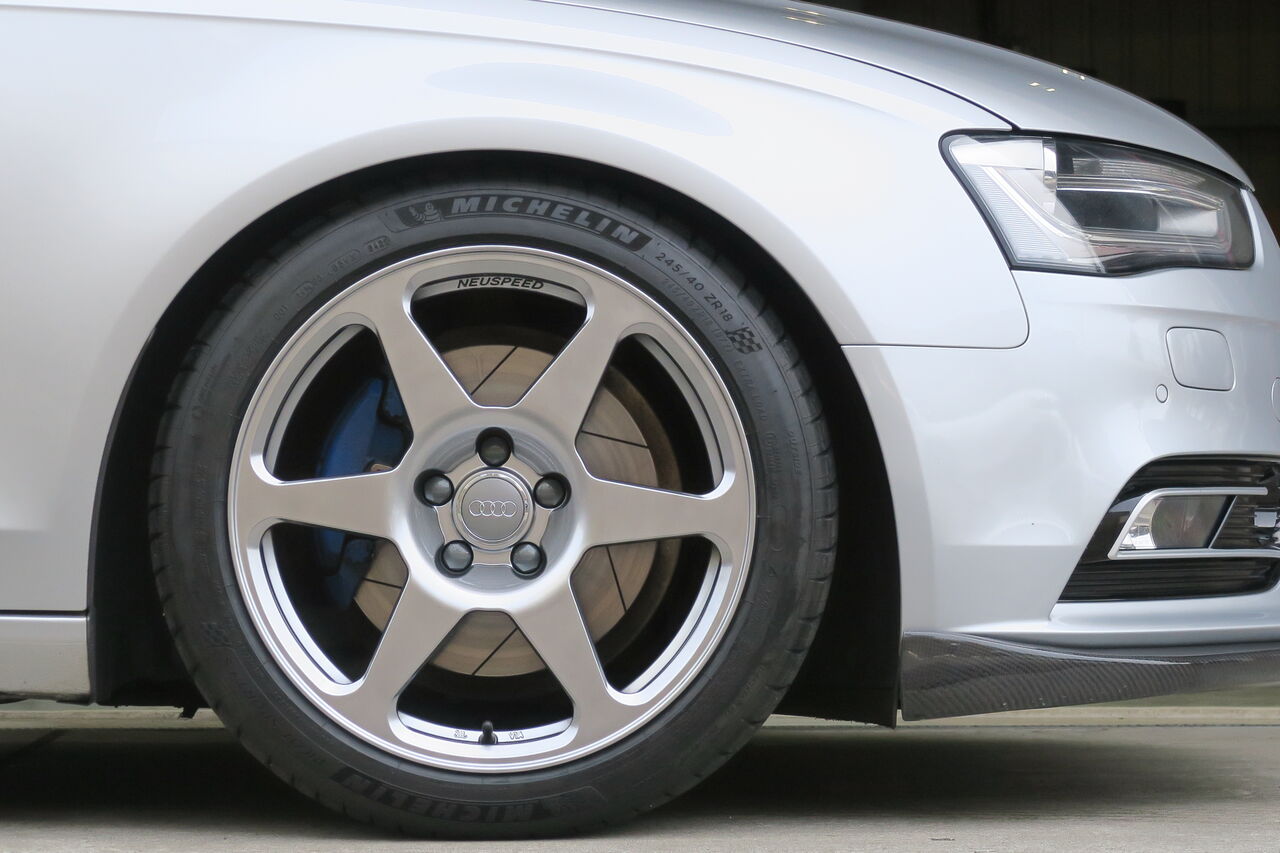 イシカワエンジニアリング スタッフブログ:AUDI A4 (B8) 2.0 TFSI Quattro × NEUSPEED RSe06 ...