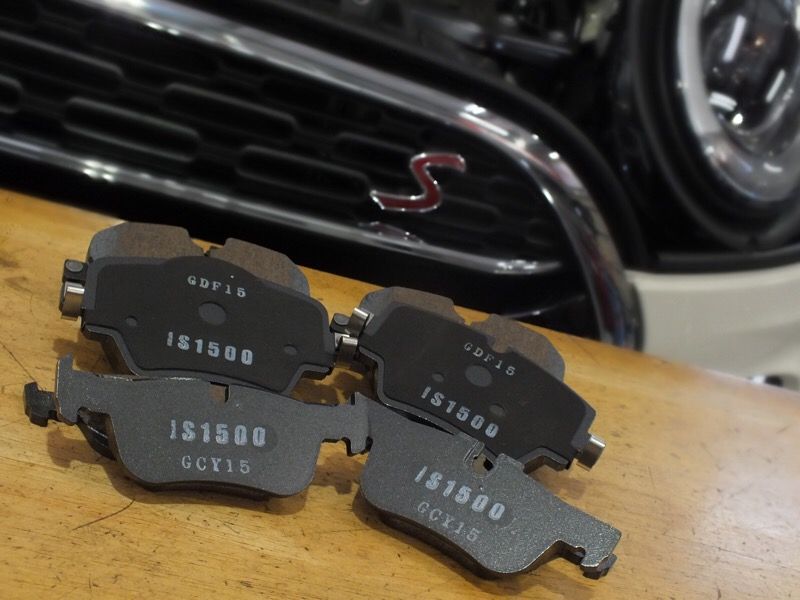 イシカワエンジニアリング スタッフブログ:MINI F54 Clubman Cooper S× iSWEEP BRAKE PAD IS1500