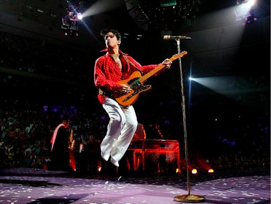 久々に現場復帰した殿下、21世紀の代表作 - Prince『Musicology』 : 俺の好きなアルバムたち