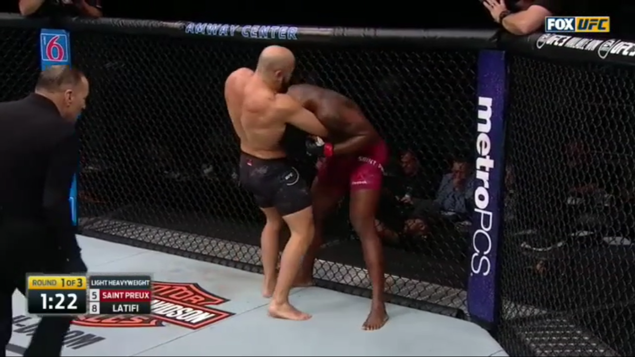 【UFC FOX28】OSPが締め落とされる スティーブンスがエメットをKOするも膝蹴りを使ってしまう : 打投極速報