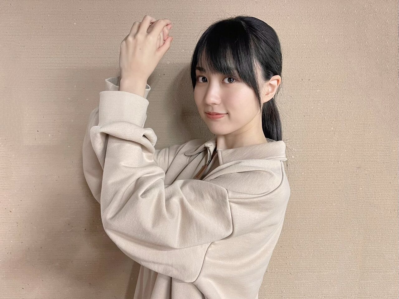 【乃木坂46】賀喜遥香、聖地『神宮球場』での始球式 はたしてノーバンでミットまで届くのか？！乃木坂46メンバーの始球式と結果を振り返る ...