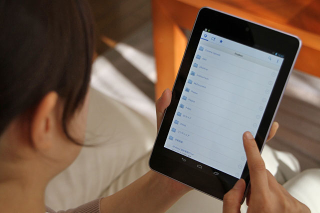 家族のアカウントをコレひとつで管理！Dropboxと連携できるLAN接続ハードディスク - ライブドアニュース