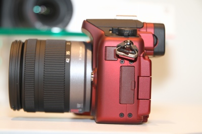 本体の内部構造も大公開！写真で見る、パナソニックの新デジ一眼「LUMIX DMC-G2」 - ライブドアニュース