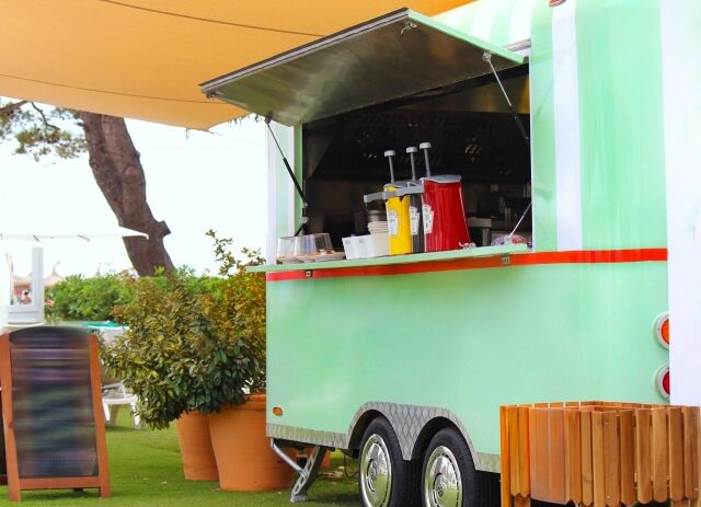 ランチタイムにキッチンカーが大集結！『第3回 SHINTORA Street Marche-新虎ストリートマルシェ-』開催！11月16日、17日。 : ミナトアイの港区通信 - 東京都港区の ...