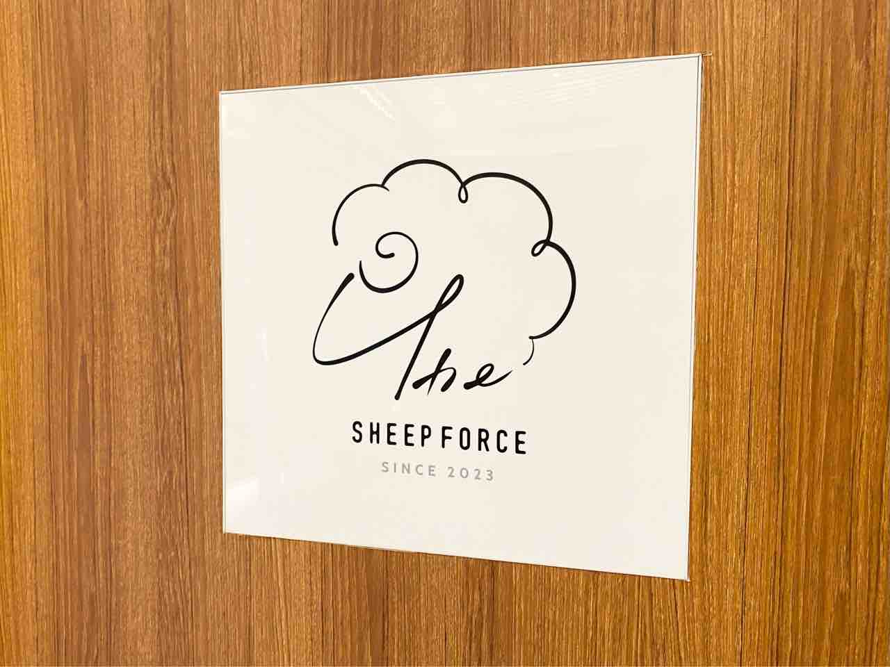 『アーク森ビル』2階レストランフロアに『The SHEEP FORCE（ザ シープ フォース）』『Dos Escenas（ドス エセナス）』がオープンしてる。『YOTTERIA GAKU ...