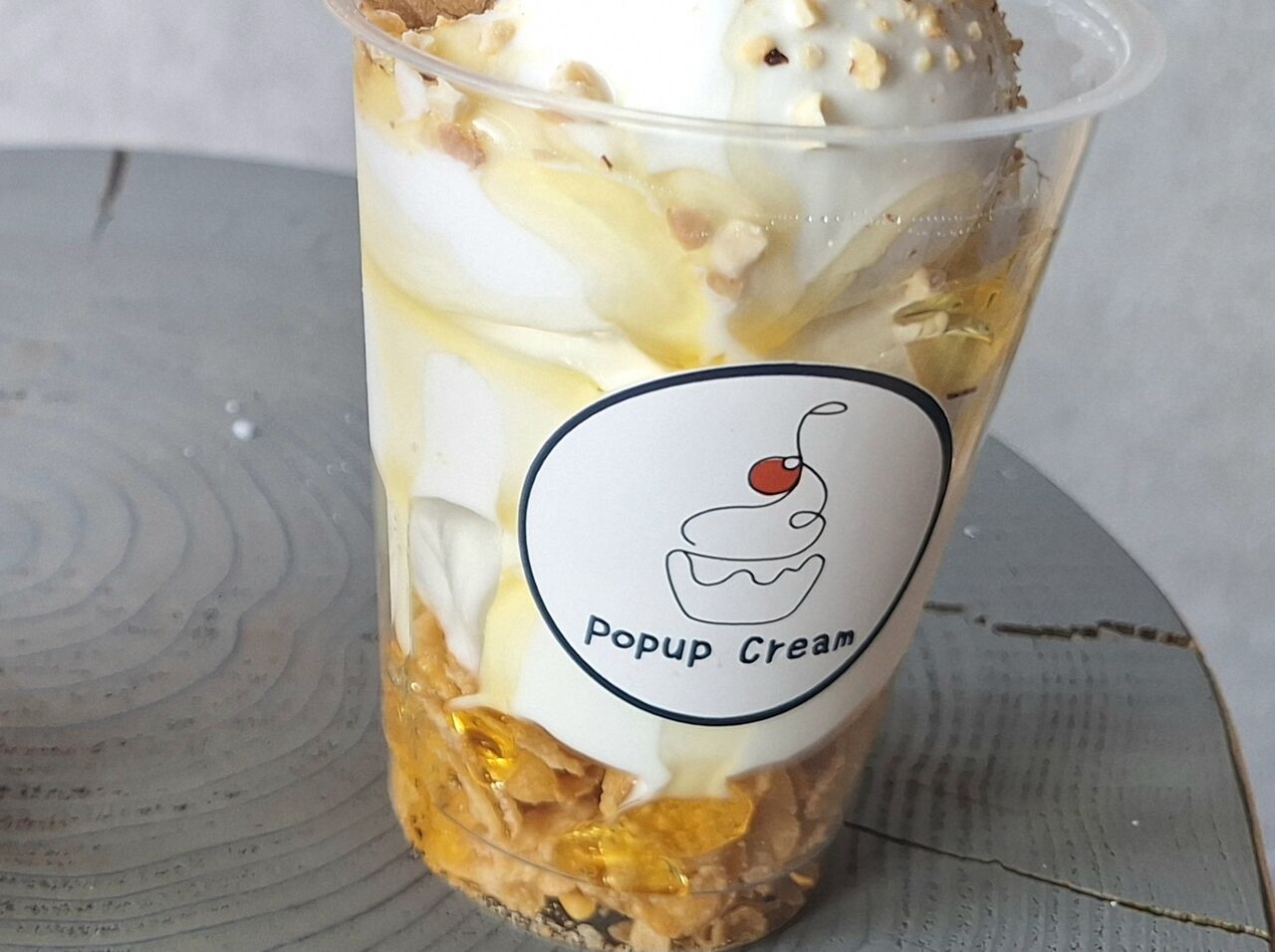 富山市上袋にオープンしたソフトクリームパフェ店『Popup Cream（ポップアップクリーム）』で『はちみつパフェ』と季節限定『いちごパフェ』食べてみた。 : とやま速報 - 富山県富山市の ...